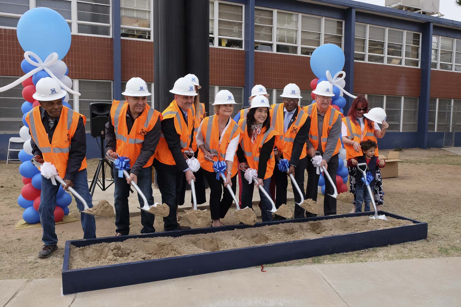 Who We Are - HB Construction