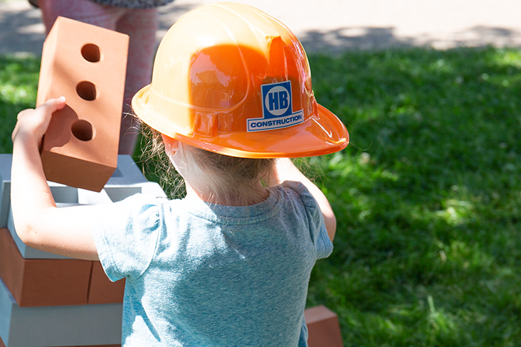 Who We Are - HB Construction